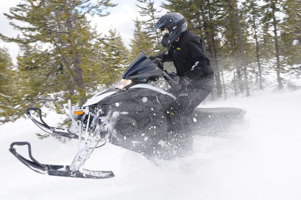 MaxSled.com Snowmobile Review – 2012 Yamaha Phazer RTX - MaxSled.com ...